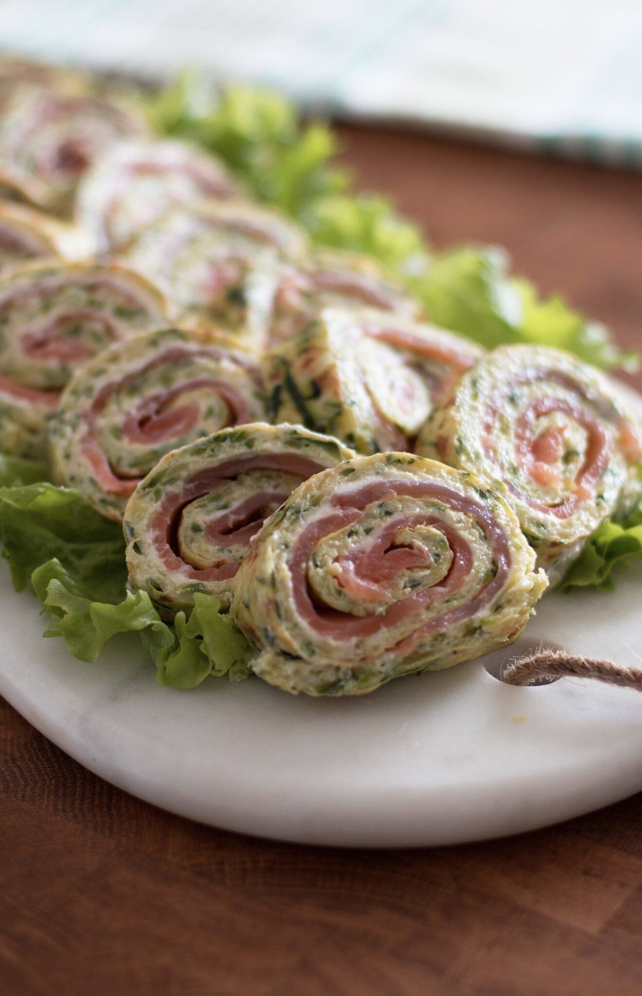 Roulé de Courgette au Saumon : La Touche de Fraîcheur pour vos Repas